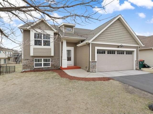 12493 Midway Cir NE, Blaine, MN 55449