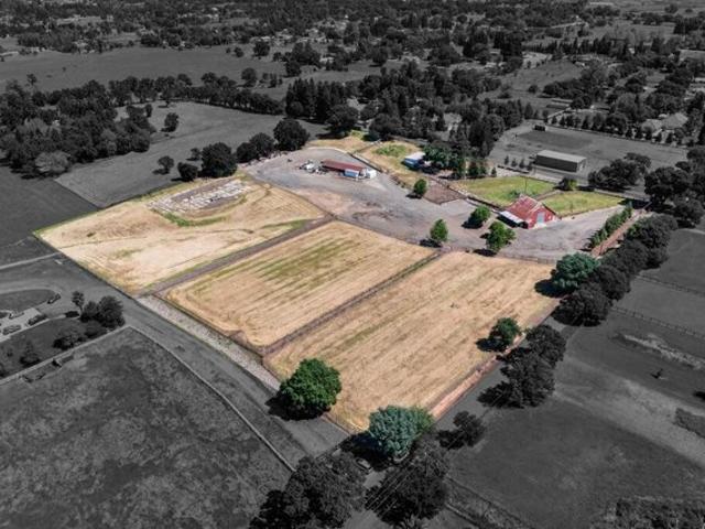 12493 Plum Ln, Wilton, CA 95693