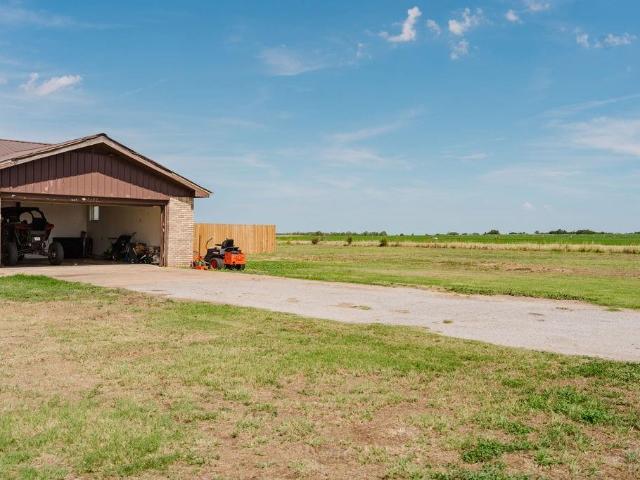 12497 N 1780 Road
