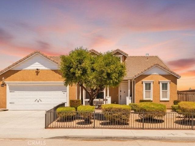 12494 Mesa St, Victorville, CA 92392