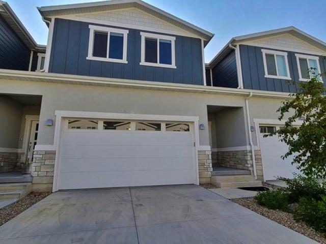 12496 S Shade Ln, Riverton, UT 84065