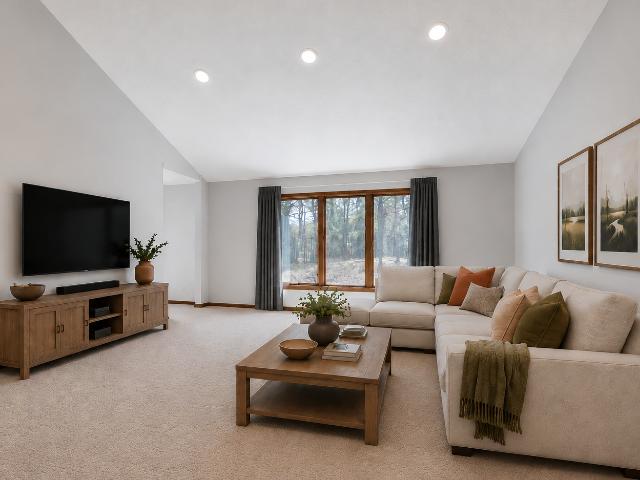 12498 th Lane NW