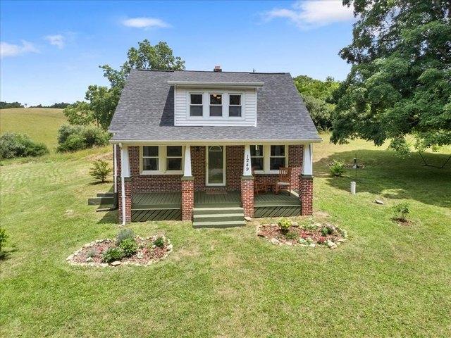 1249 NW Easy Dr, Willis, VA 24380