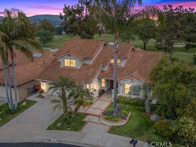 1249 Columbus Way, Vista, CA 92081