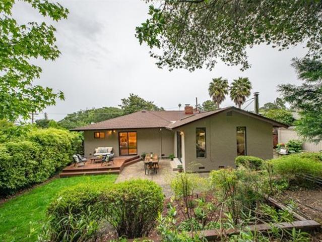 1249 Denlyn St, Novato, CA 94947