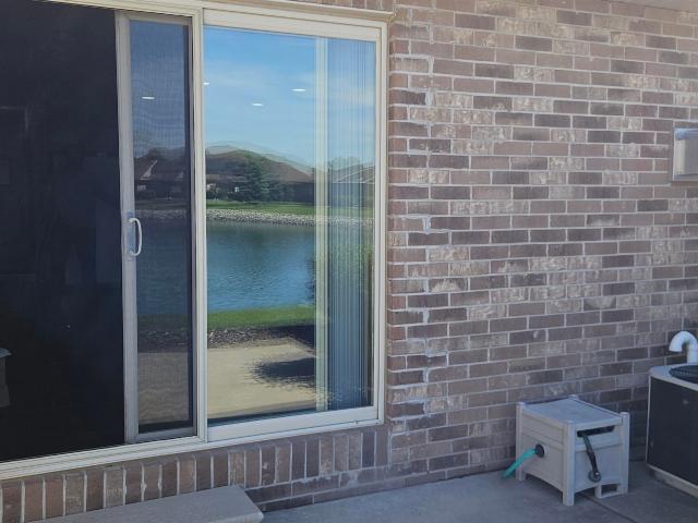 1249 pond view circle