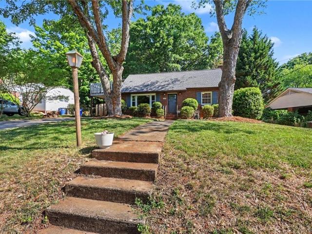1249 Wedgewood Drive