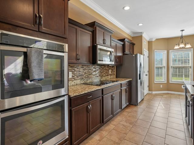 1249 Winterset Dr