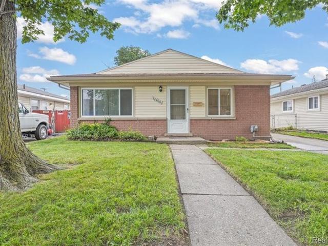 12400 Arcola St, Livonia, MI 48150
