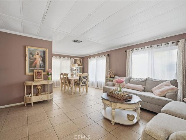 12400 Cypress 11