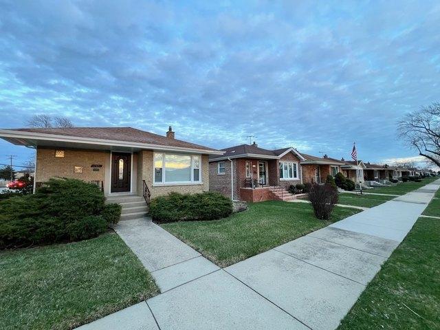 12401 S Justine St, Calumet Park, IL 60827
