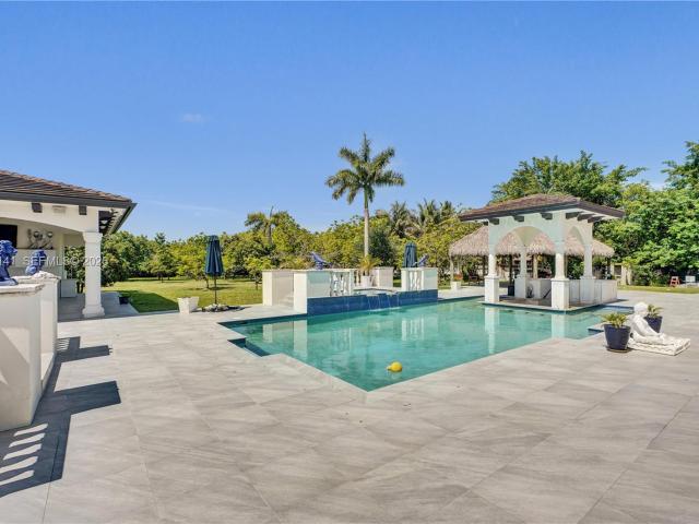 12401 SW 45th St, Miami, FL 33175 | MLS #A12012