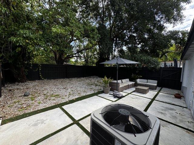 12401 SW 20th Ter, Miami, FL 33175