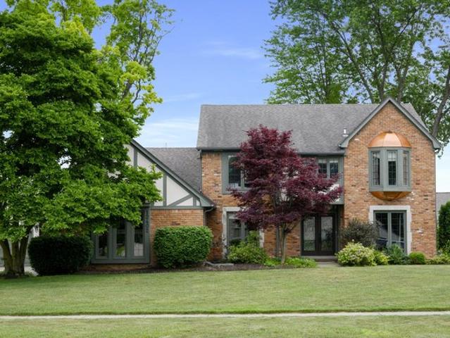 12402 Watkins Dr, Utica, MI 48315