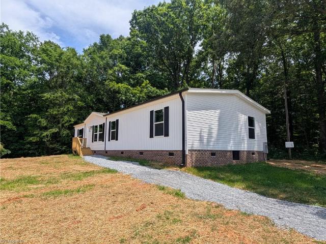 12402 Linwood Southmont Road