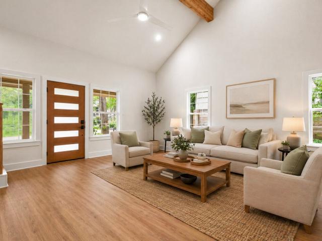 12404 Adelphi Cove, Austin, TX 78727 | MLS #7468 | Compass