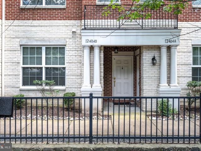 12404 B Liberty Bridge Rd, Unit 12404B, Fairfax, VA 22033 | Compass