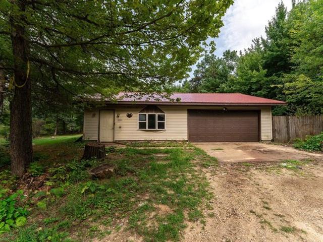 12406 Franklin Rd, Tomah, WI 54660
