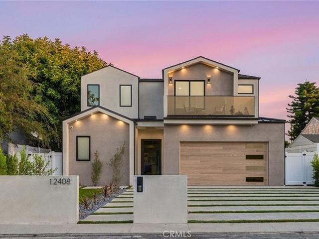12408 Cumpston St, Valley Village, CA 91607