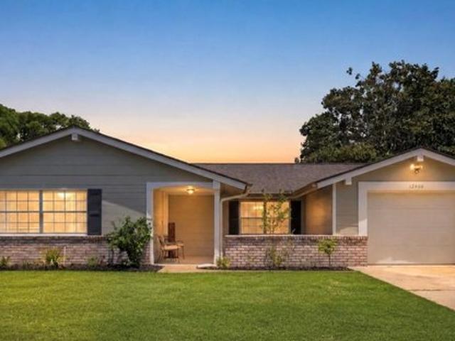 12408 Stagecoach Ln, Hudson, FL 34667