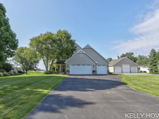 12409 Bay View Drive