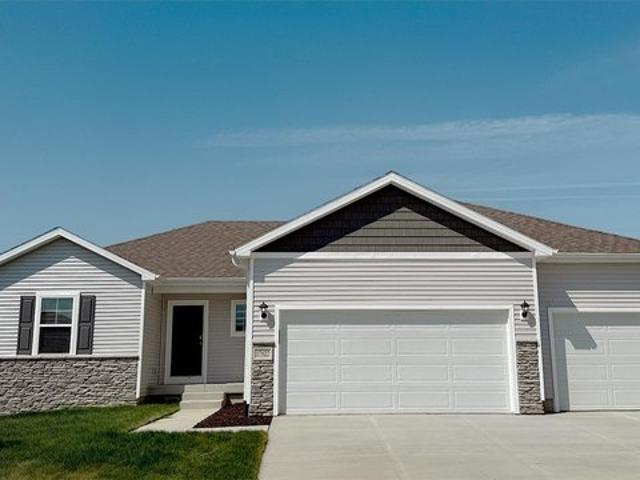 12409 S 205th Ave, Gretna, NE 68028