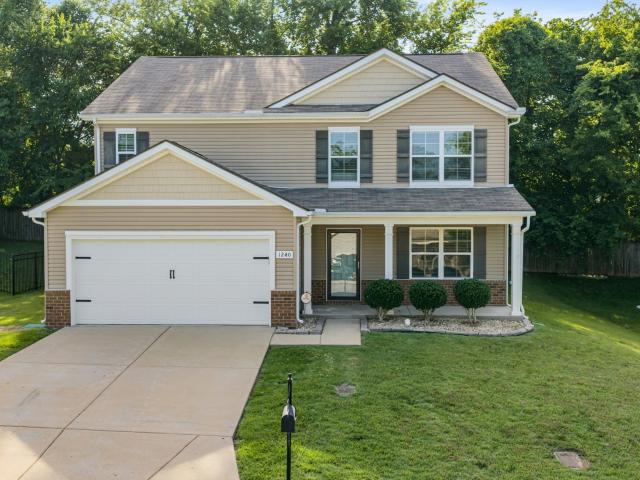 1240 Oxford Village Cv