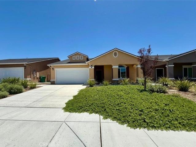1240 E Orange St, Avenal, CA 93204
