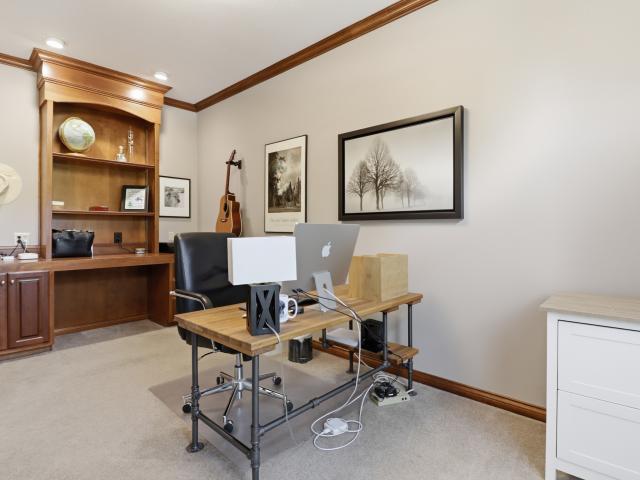 1240 Eagle View Court
