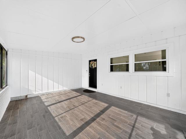 1240 Ebeling Drive