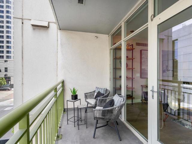 1240 India St. 307