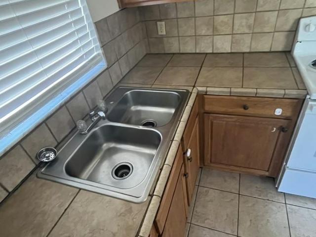 1240 Josephine Street 2 Bedroom Home for Rent at 1240 Josephine St, Lakeland, FL 33815 Central Avenue