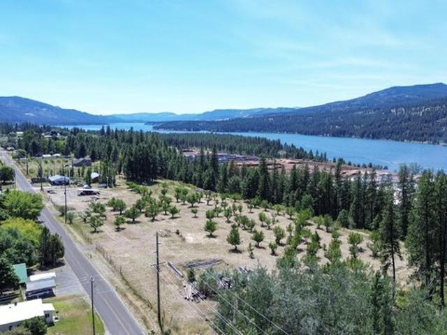 1240 Peachcrest Rd, Kettle Falls, WA 99141