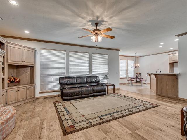 1240 Penny Lane