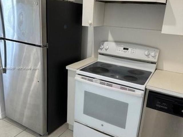 1240 SE 28th Ct Unit 102, Homestead, FL 33035