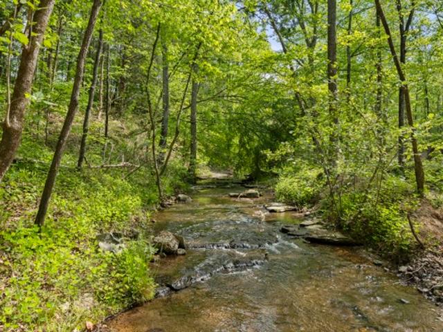 1240 Tanner Hollow Rd