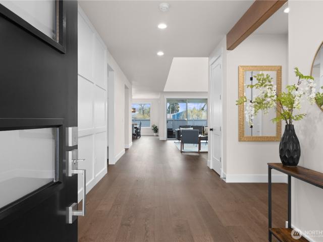 1240 th Lot 8 Avenue NW