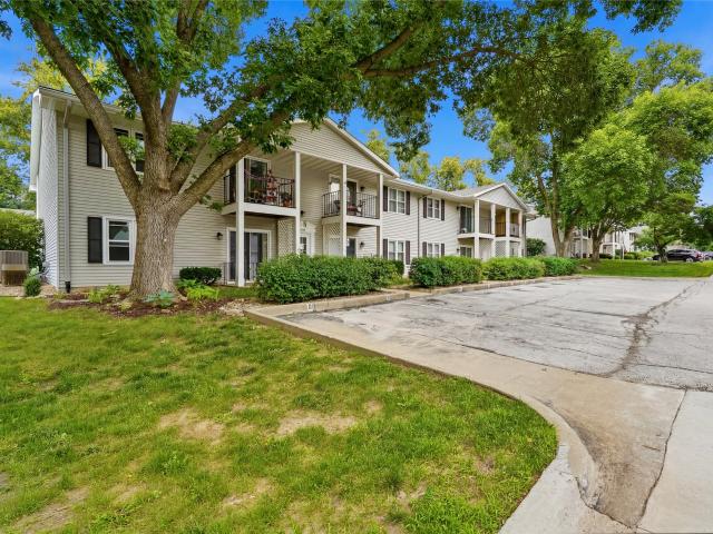 1240 49th Street 6