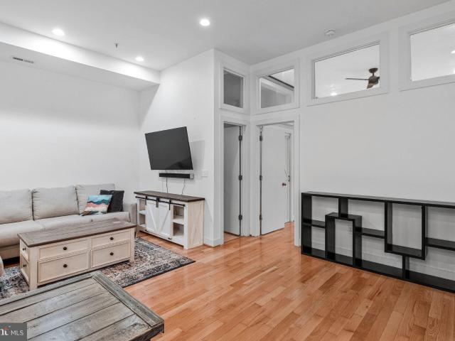 1240 4th St NW, Unit T, Washington, DC 20001 | MLS #DCDC2243