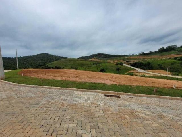 1240m² no melhor condomínio da região