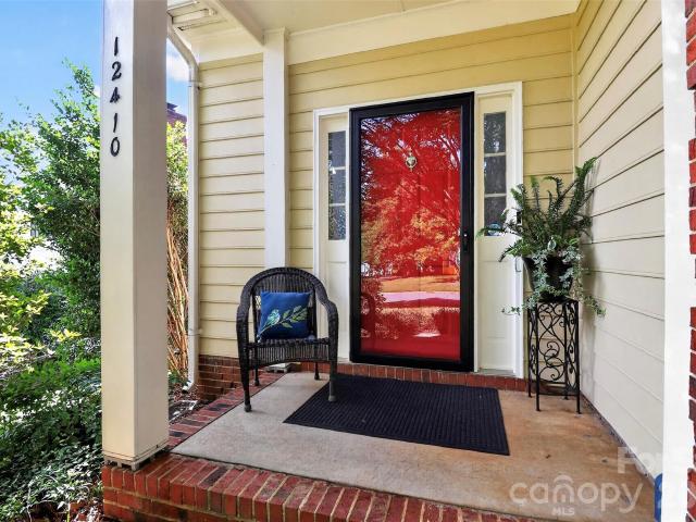 12410 Cool Mist Lane