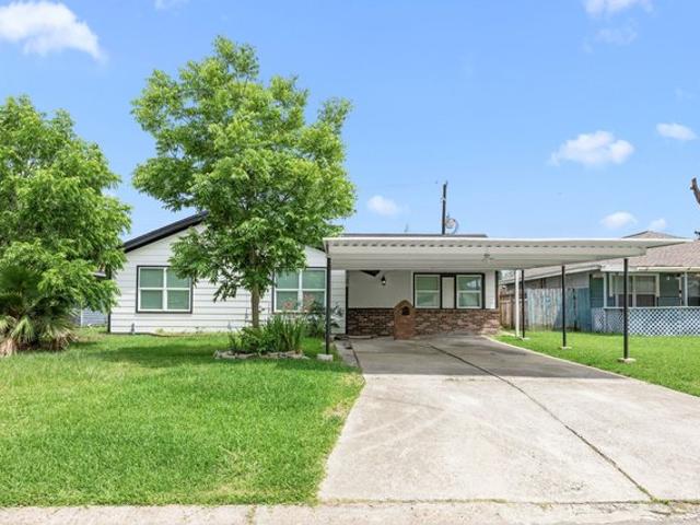 12410 Kitty Ln, Houston, TX 77015