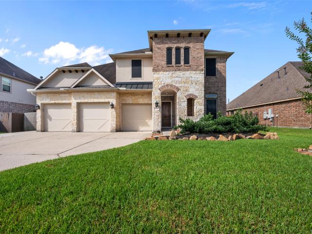 12411 Emerald Lane
