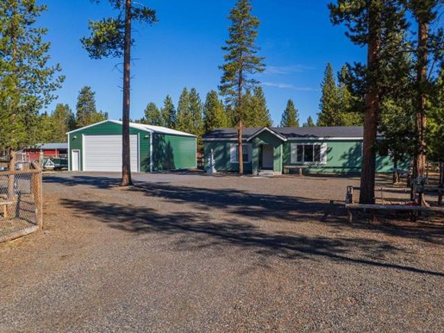 12411 Larchwood Dr, La Pine, OR 97739