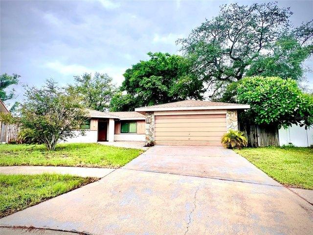 12412 th St, Largo, FL 33778