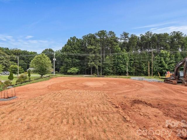 12417 Caldwell Rd, Charlotte, NC 28213