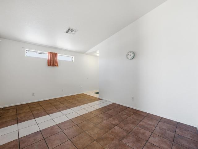 12418 W Windrose Drive