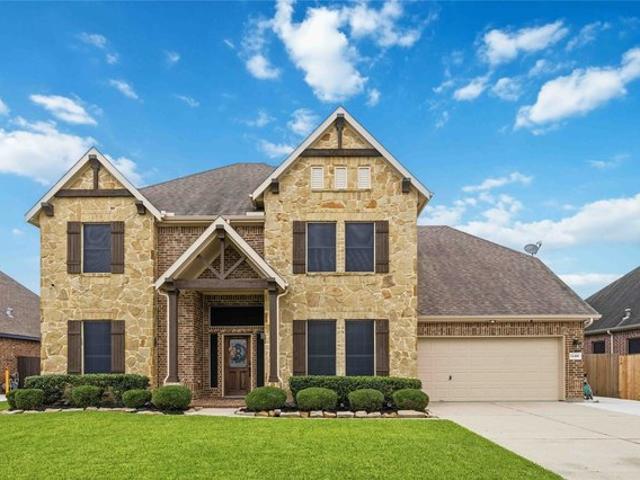 12418 Garnet Rd, Mont Belvieu, TX 77535