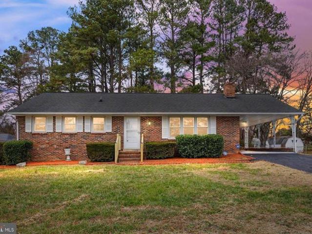 12418 Greengate Rd, Fredericksburg, VA 22407
