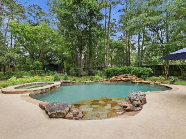 12419 W Summerlin, Conroe, TX 77302 | MLS #87319 | Compass